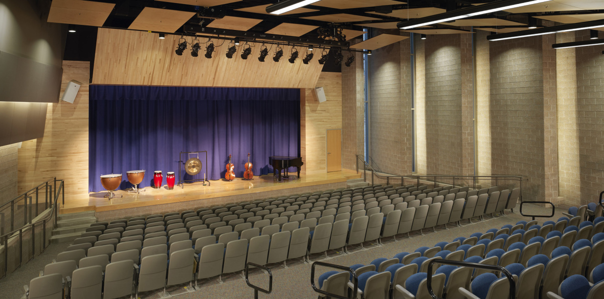 Casey Middle School - RB+B Architects